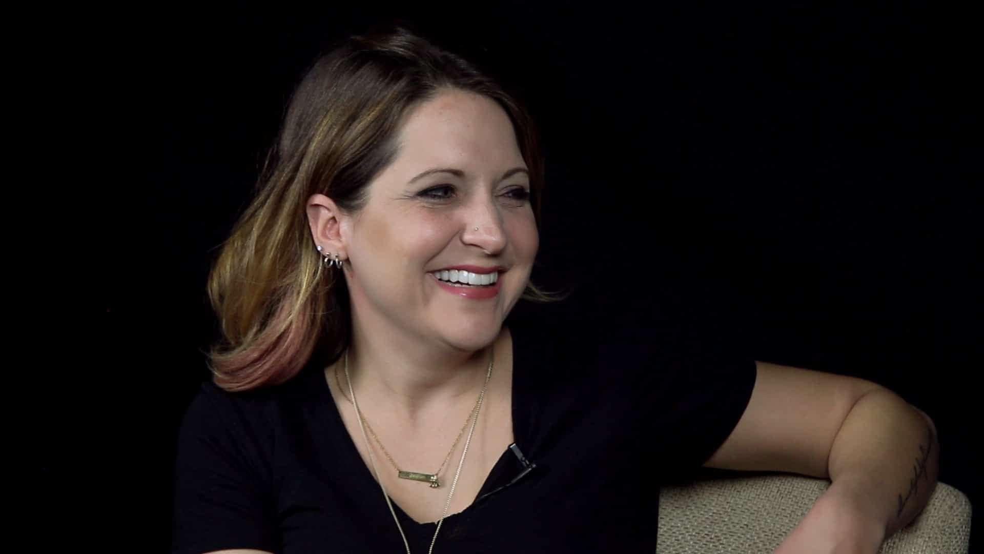 Remarkable 10 Min Smile Makeover Story From a Makeup Artist